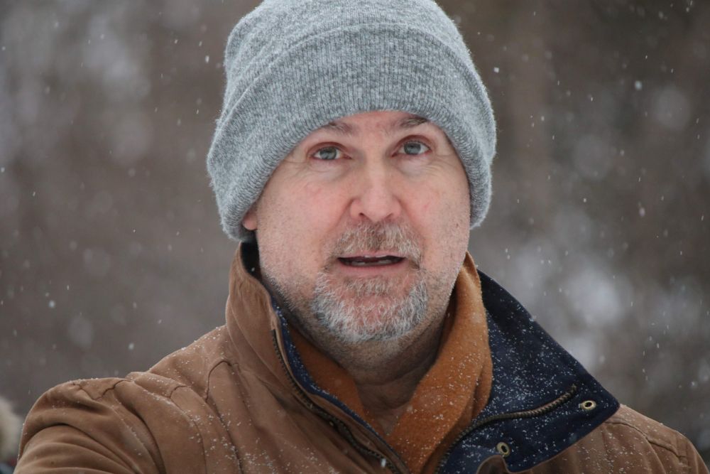 Contact – Untamed Frames